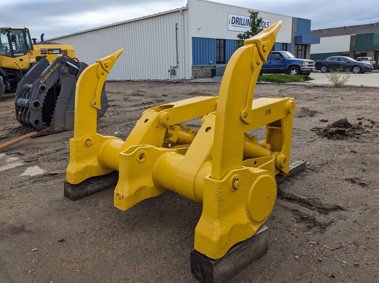 Komatsu D85-RIPPER Crawler Tractor Attachment For Sale Stock E00067347 ...